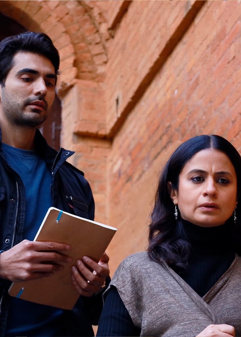 Adhura Web Series | Review, Cast, Trailer, Watch Online at Amazon Prime ...