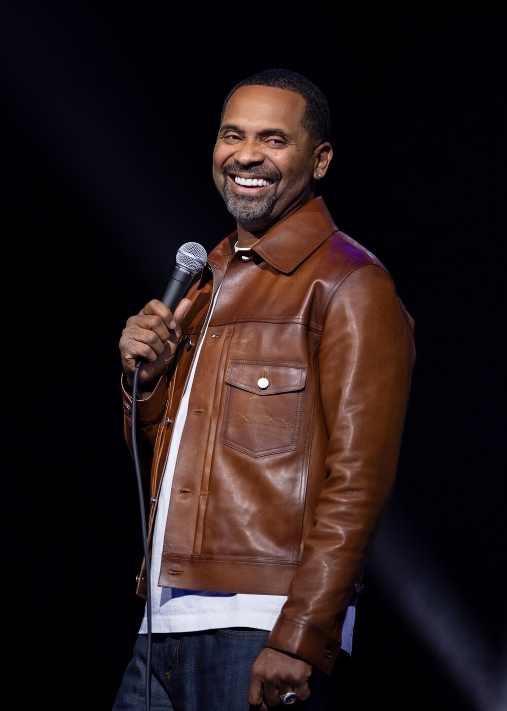 Mike Epps: Ready to Sell Out TV Series (2024) | Release Date, Review ...